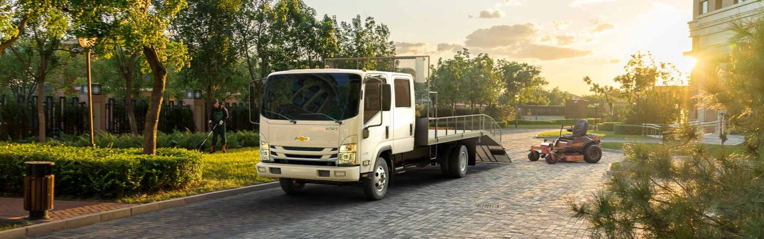 4 Impressive Features of the 2024 Chevy Low Cab Forward 5500 XG – Ewald ...